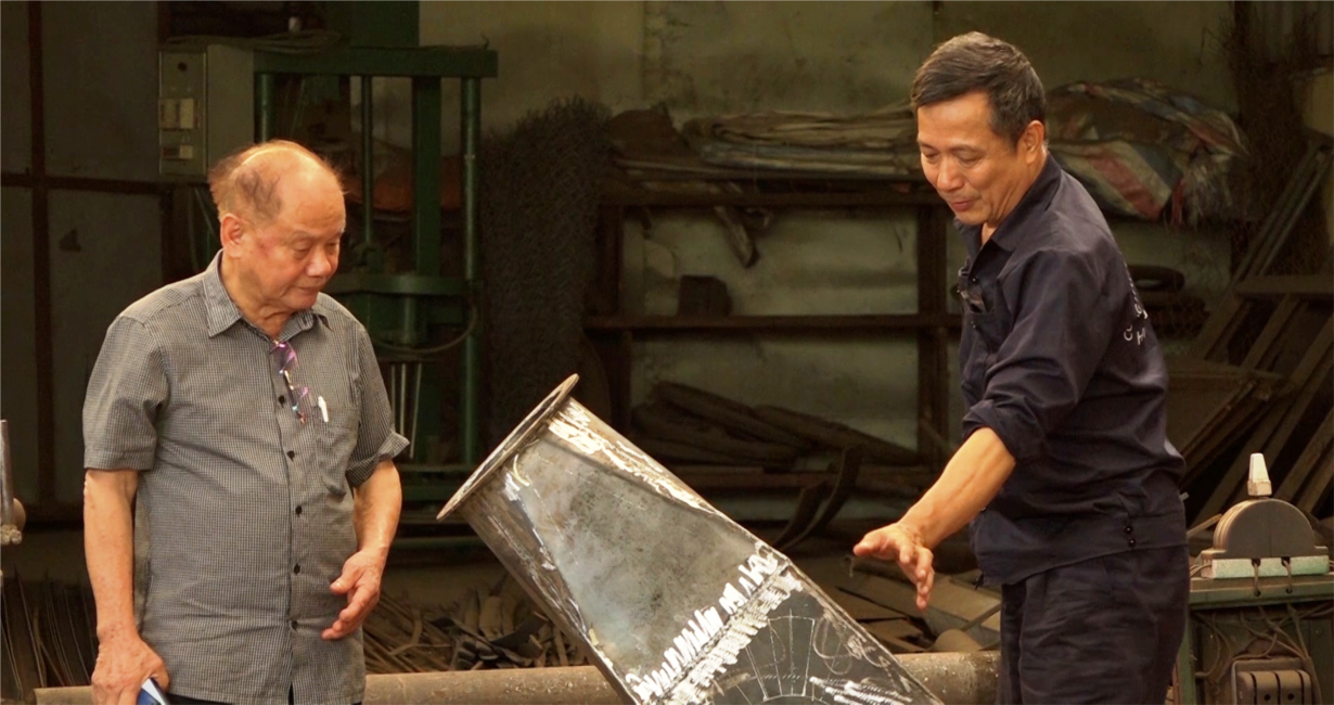 "Nhà sáng chế" của nông dân miền núi (07/12/2022)