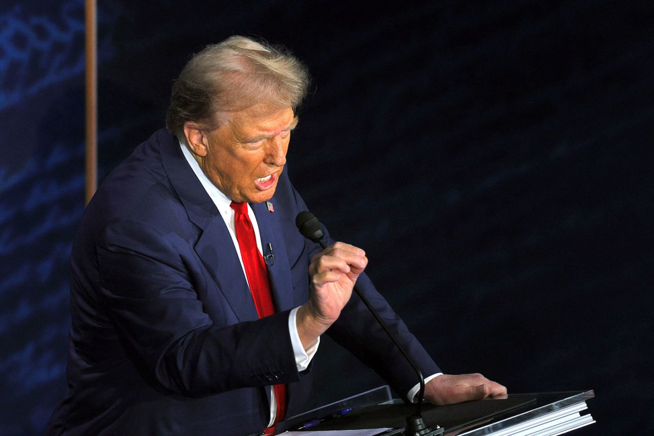 Ông Trump cam kết về ưu đãi thuế nhằm thu hút đầu tư từ các công ty ...