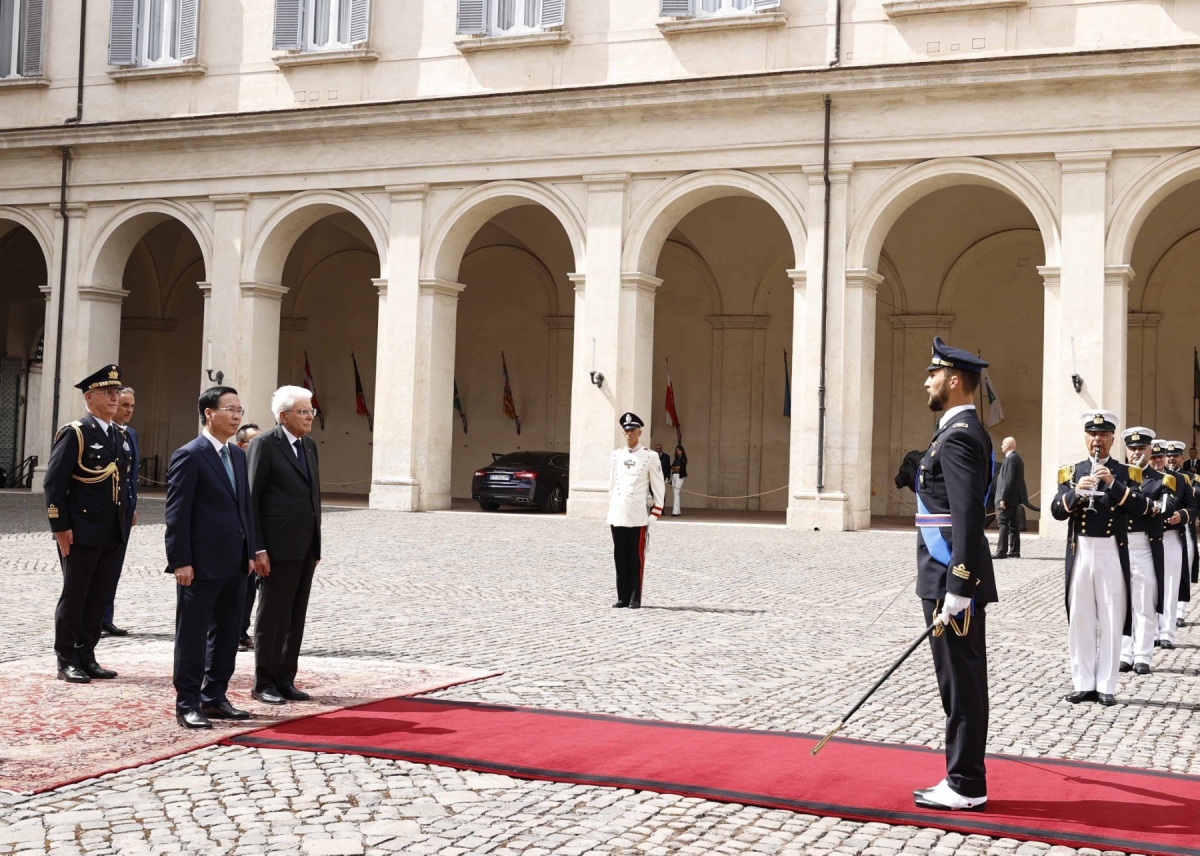 Tổng thống Italy chủ trì lễ đón trọng thể Chủ tịch nước Võ Văn Thưởng
